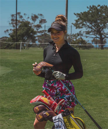 Stylish & Custom Golf Headcovers | Craftsman Golf